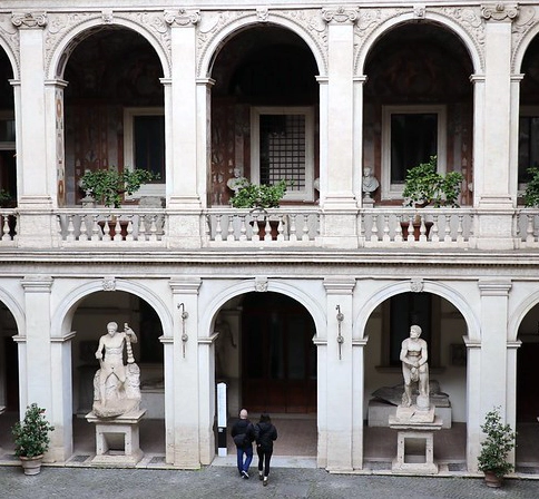 Explorez le Palazzo Altemps à Rome